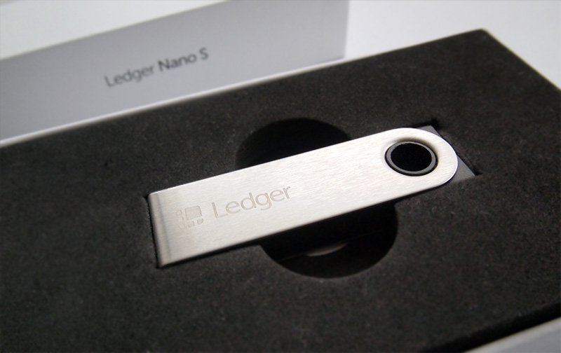 Ledger Hardware Wallet Review | CryptoZone
